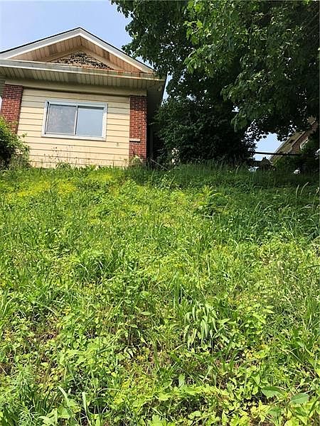 1036 Peermont Ave, Pittsburgh, PA 15216 | Zillow