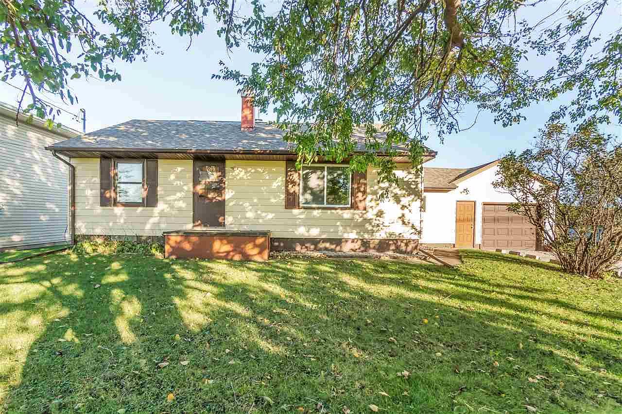 3666 Logan Ave, Waterloo, IA 50703 | Zillow