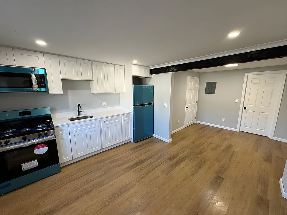 1338 Mountain Ave #3, Purling, NY 12470 | Zillow