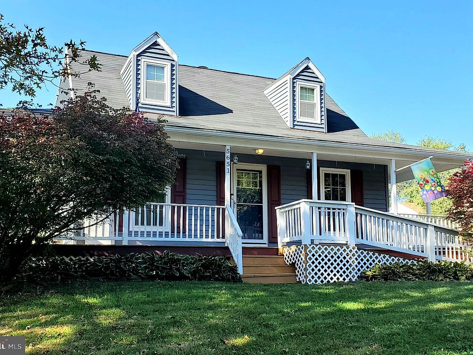 5651 Roundtree Dr, Woodbridge, VA 22193 | Zillow
