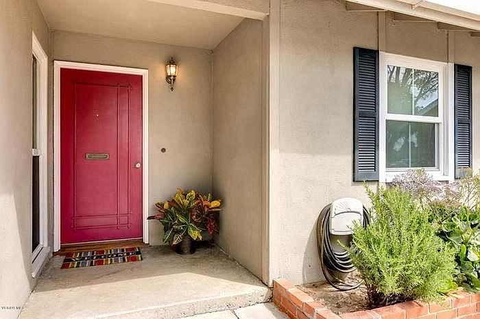 5919 Cloverly St, Ventura, CA 93003 | Zillow