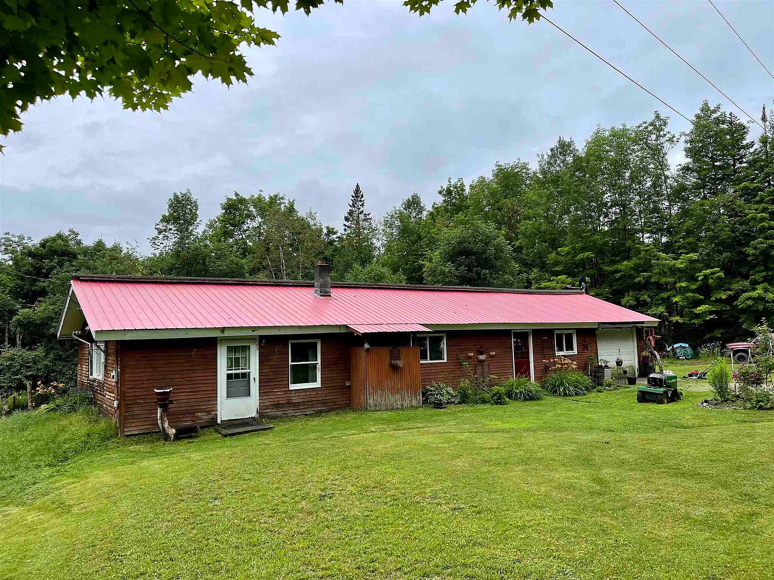 499 Red Schoolhouse Road, Wheelock, VT 05851 | Zillow