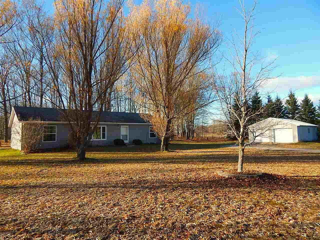 6351 Pleasantview Rd, Levering, MI 49755 | MLS #472700 | Zillow