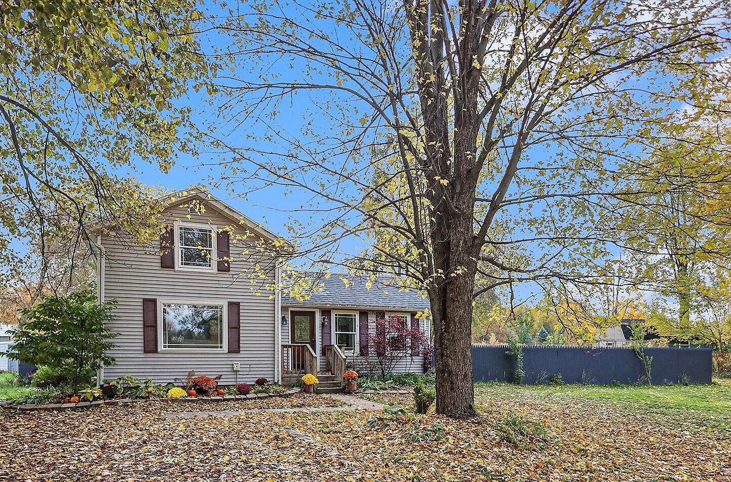 4476 Hawley Hwy, Belding, MI 48809 | MLS #23139695 | Zillow