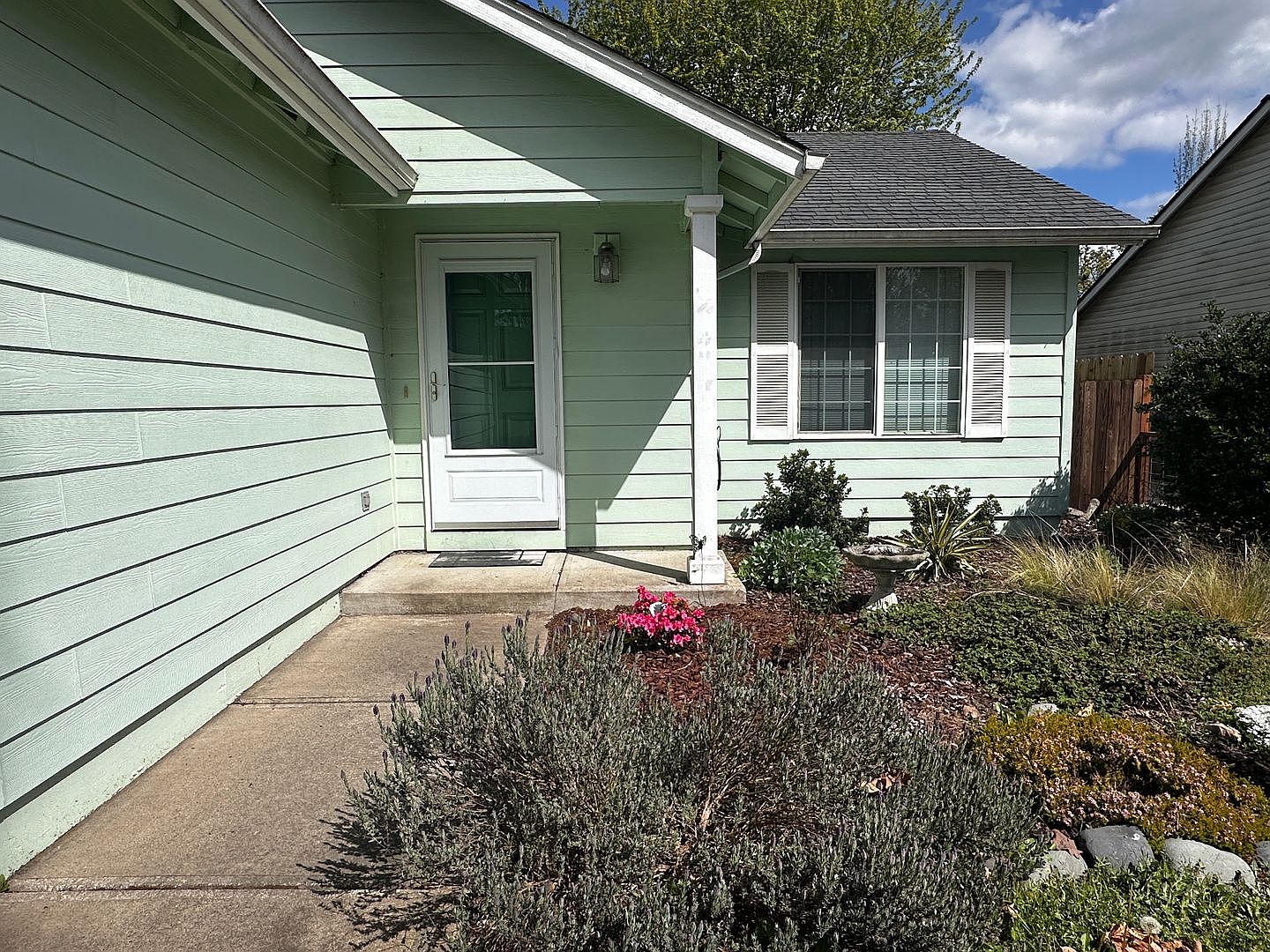 1257 S 7th St, Independence, OR 97351 | Zillow