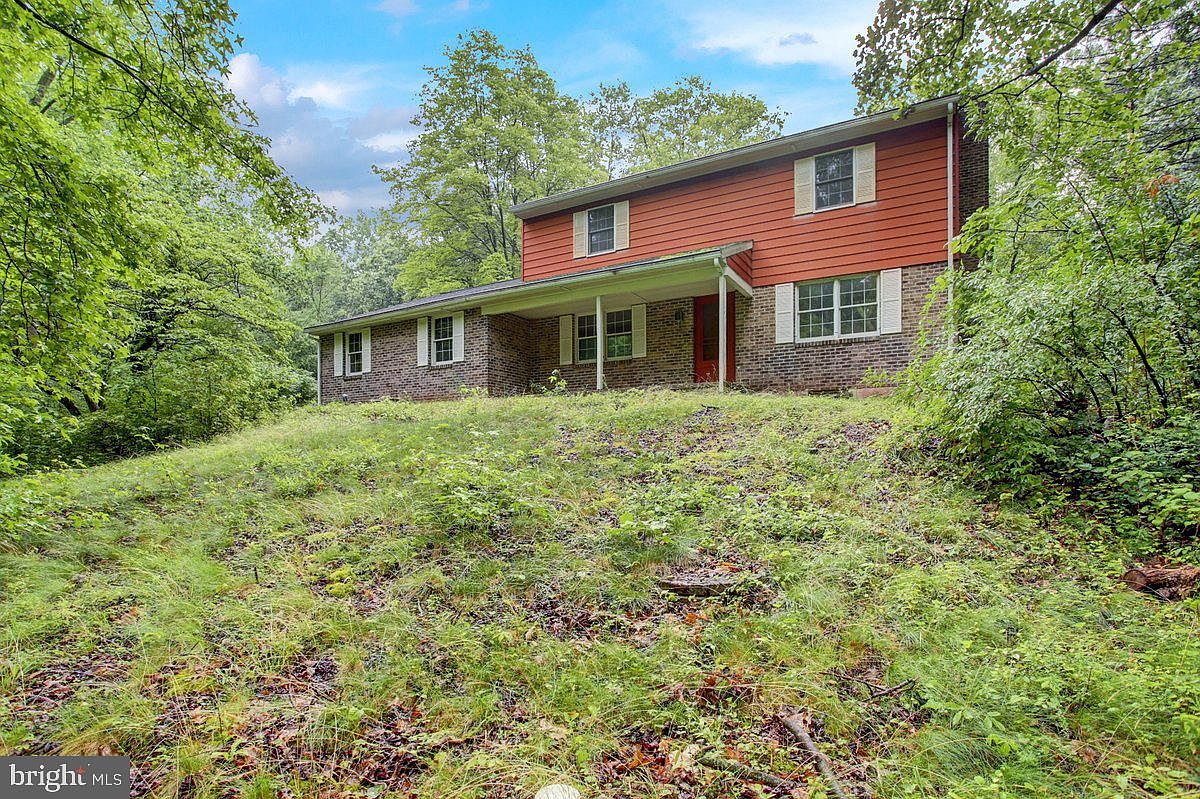 153 Cedar Commons Ln, Birdsboro, PA 19508 | Zillow
