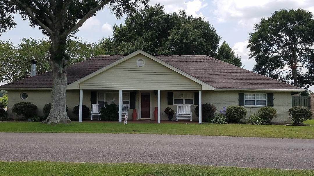 203 Four Point Dr, Raceland, LA 70394 | Zillow