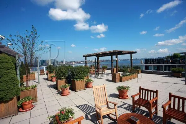 65 Broadway #704 in Financial District, Manhattan | StreetEasy
