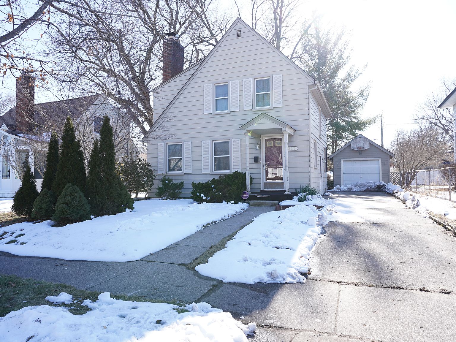 817 Frank St, Flint, MI 48504 | Zillow