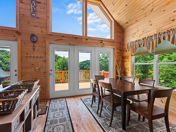 1059 Long Spur Trl Dandridge Tn 37725 Zillow
