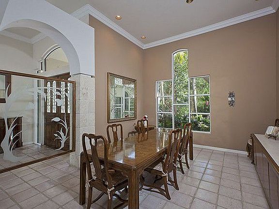 9324 Kerwood Ct, Coral Gables, FL 33156 | Zillow