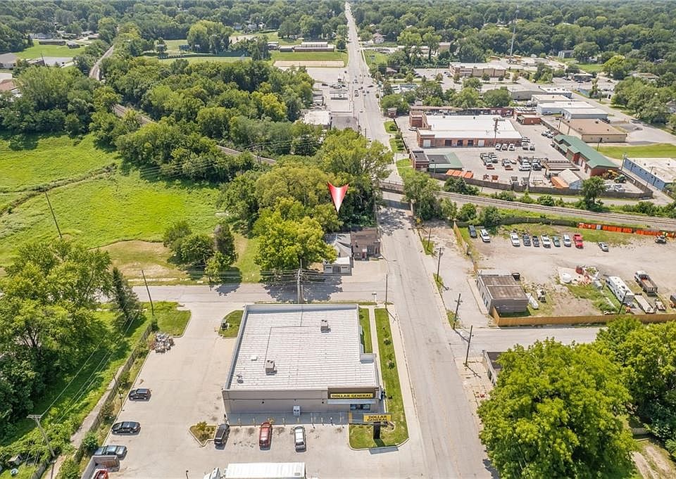 1239 W South Ave, Independence, MO 64050 | Zillow