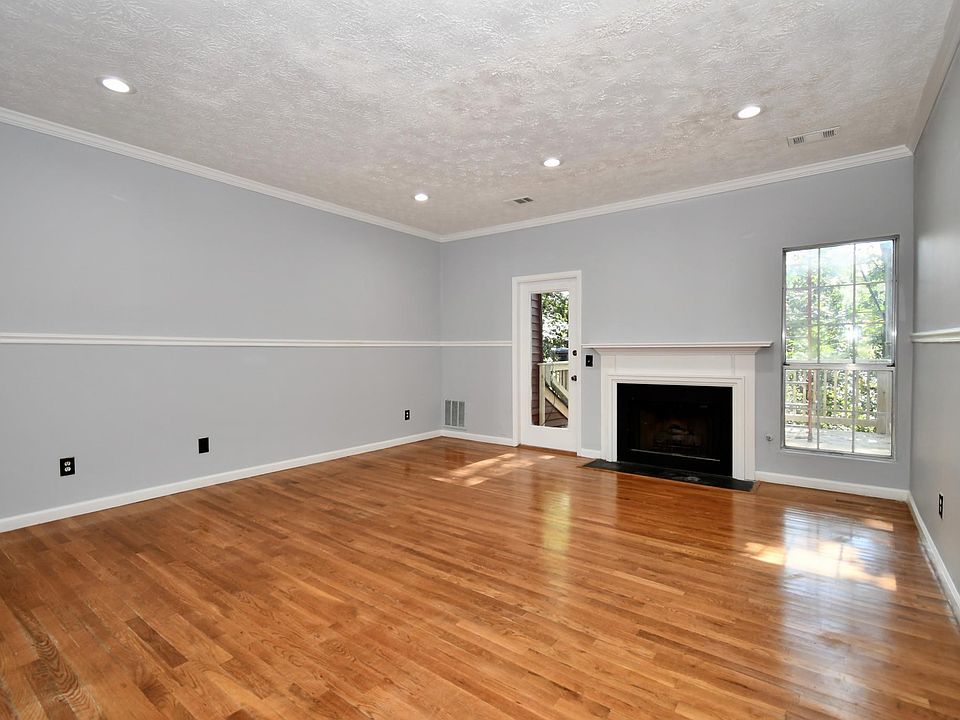 607 Wedgewood Way Atlanta GA | Zillow