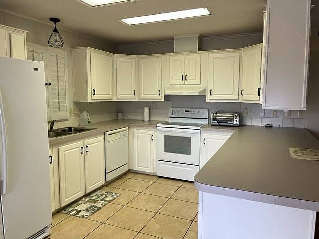 27110 Jones Loop Rd #281, Punta Gorda, FL 33982 | MLS #11256763 | Zillow