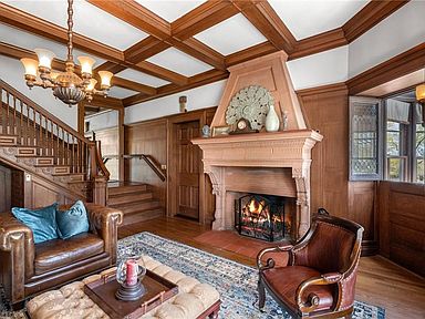 269 Prospect St, Woonsocket, RI 02895 | Zillow