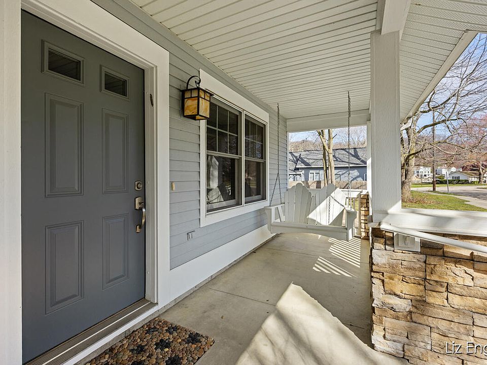 720 Butler St #9, Saugatuck, MI 49453 | Zillow 720 Butler St #9, Saugatuck, MI 49453 | Zillow
