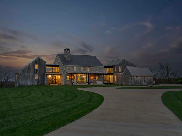 Clever MO Real Estate - Clever MO Homes For Sale | Zillow