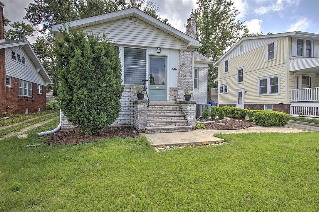 246 N Taylor Ave, Decatur, IL 62522 | MLS #6253065 | Zillow