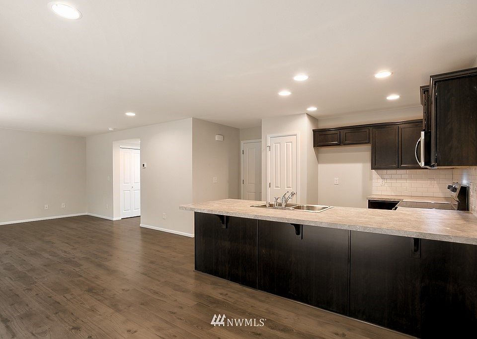 6911 Sweetgum Avenue NE UNIT 370, Lacey, WA 98516 | Zillow