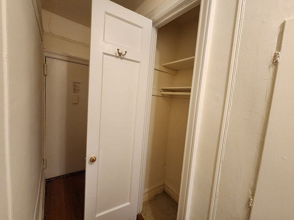 83-33 118th St Kew Gardens NY | Zillow