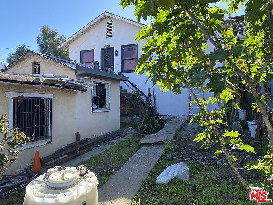 3628 Fowler St, Los Angeles, CA 90063 | MLS #23-245823 | Zillow
