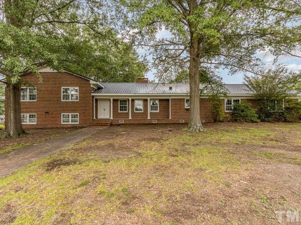 Dunn NC Single Family Homes For Sale - 42 Homes | Zillow