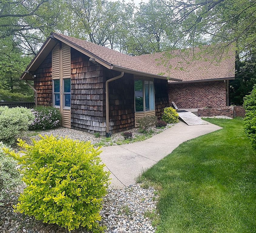 3733 Capilano Dr, West Lafayette, IN 47906 | Zillow