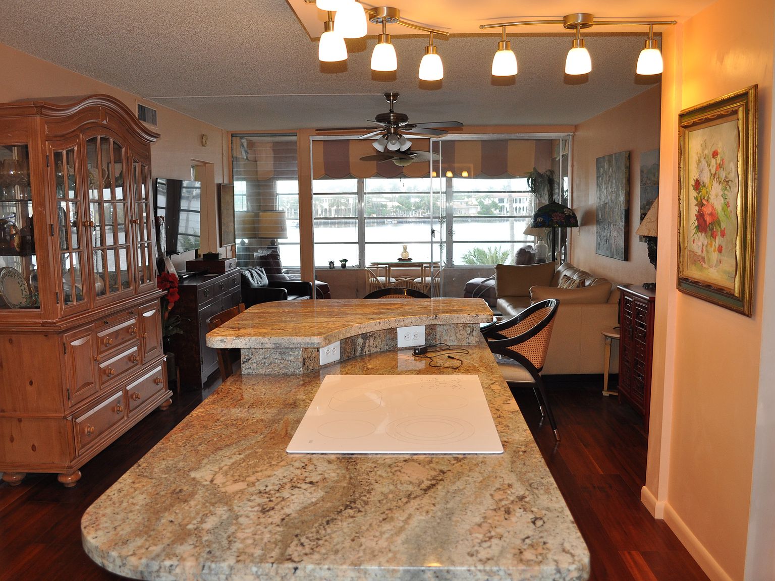 2727 Yacht Club Blvd APT 3D, Fort Lauderdale, FL 33304 | Zillow