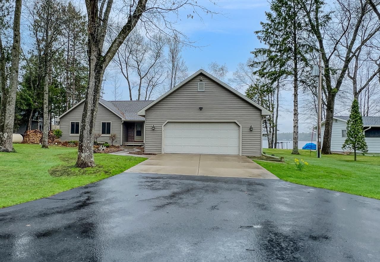 W271 Cth Vv, Gillett, WI 54124 | Zillow