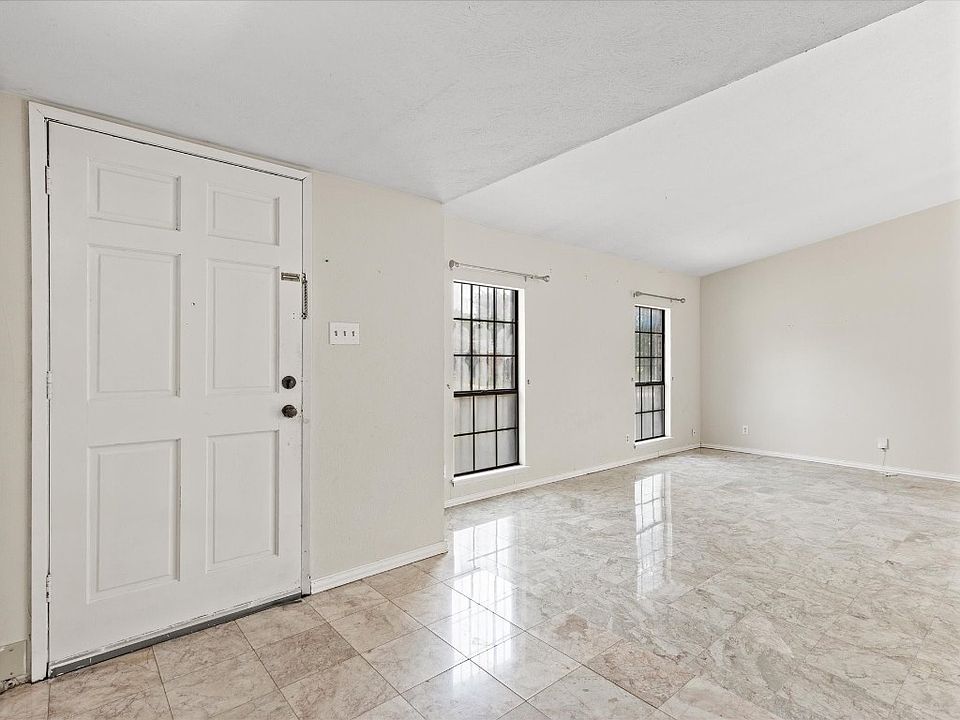 2954 San Diego Dr, Dallas, TX 75228 | Zillow