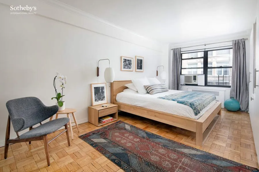 54 West 16th Street #9D in Flatiron, Manhattan | StreetEasy