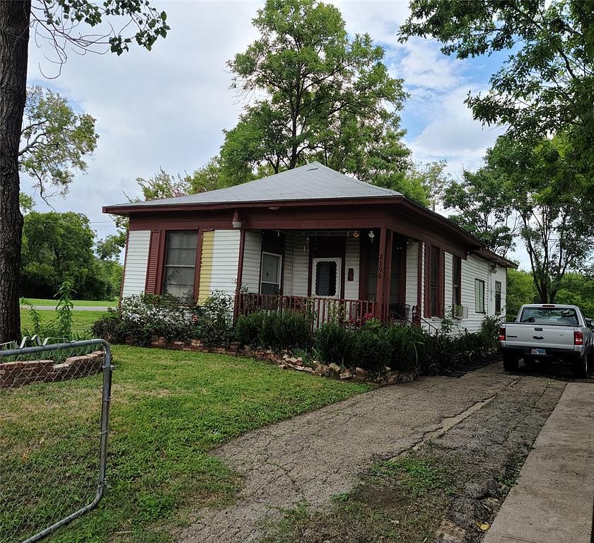 2506 Merlin St, Dallas, TX 75215 | Zillow