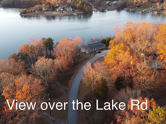 207 Lake Rd, Inman, SC 29349 | MLS #306654 | Zillow