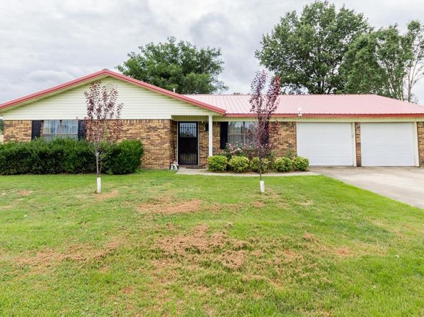 Hoxie Real Estate - Hoxie AR Homes For Sale | Zillow