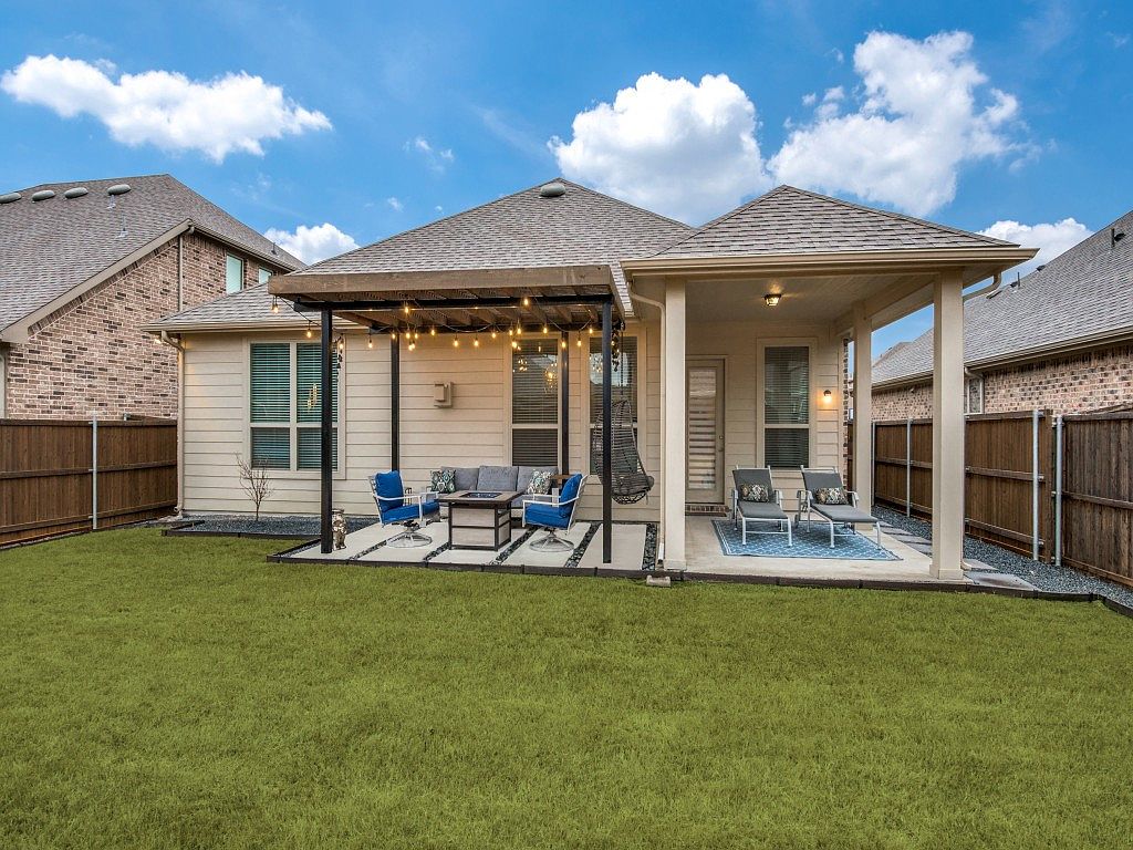 1717 Ranch Trail Rd, Aubrey, TX 76227 | Zillow