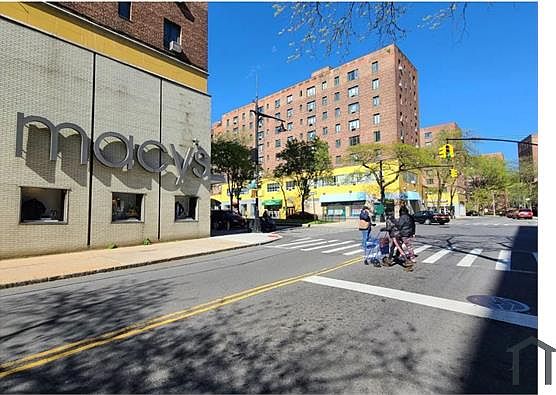 1589 Unionport Rd Bronx NY | Zillow