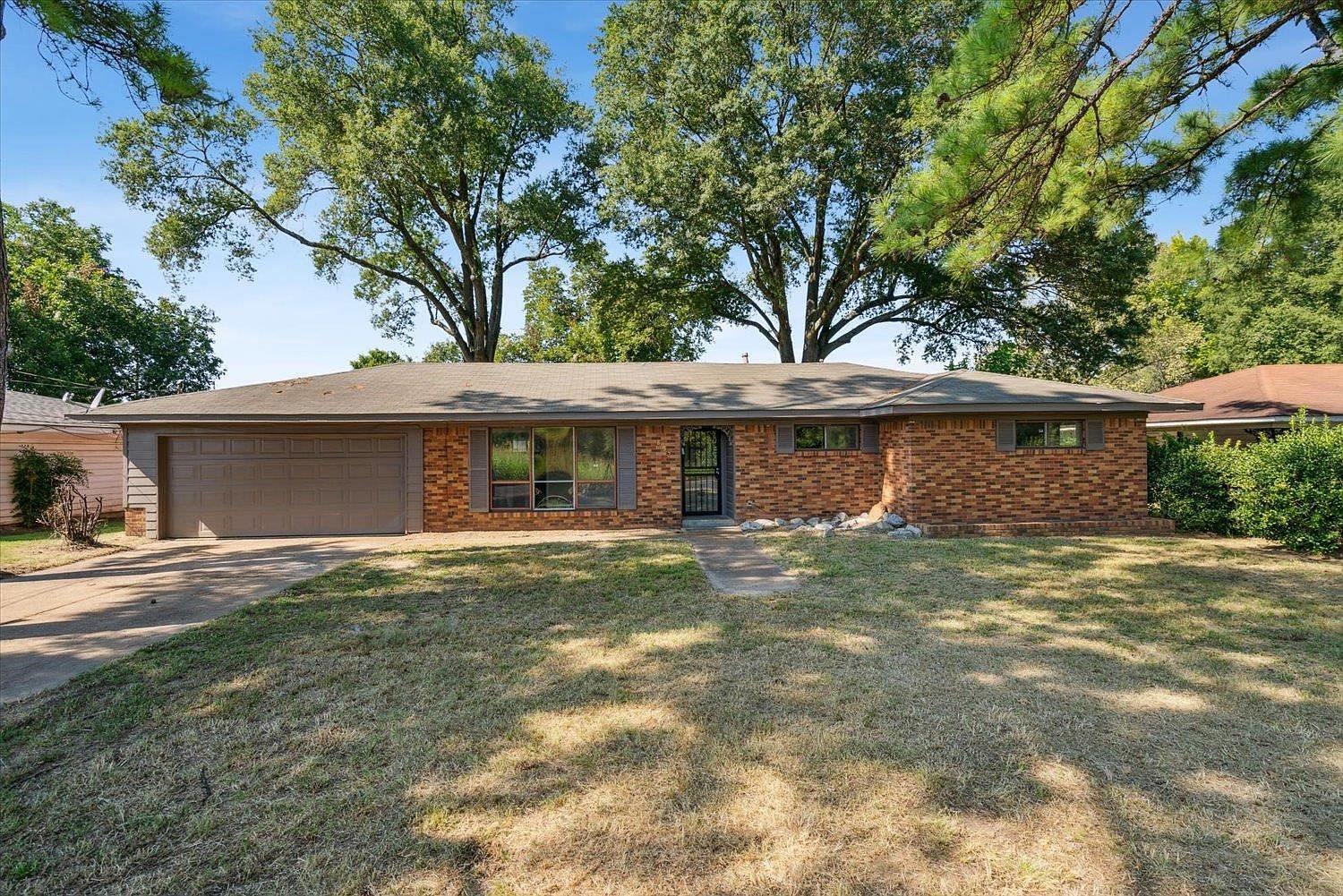 852 Whitehaven Ln, Memphis, TN 38116 | Zillow