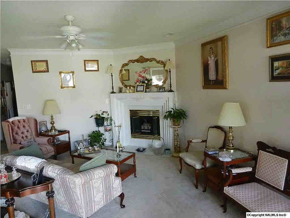 2410 Kathy Ln SW, Decatur, AL 35603 | Zillow