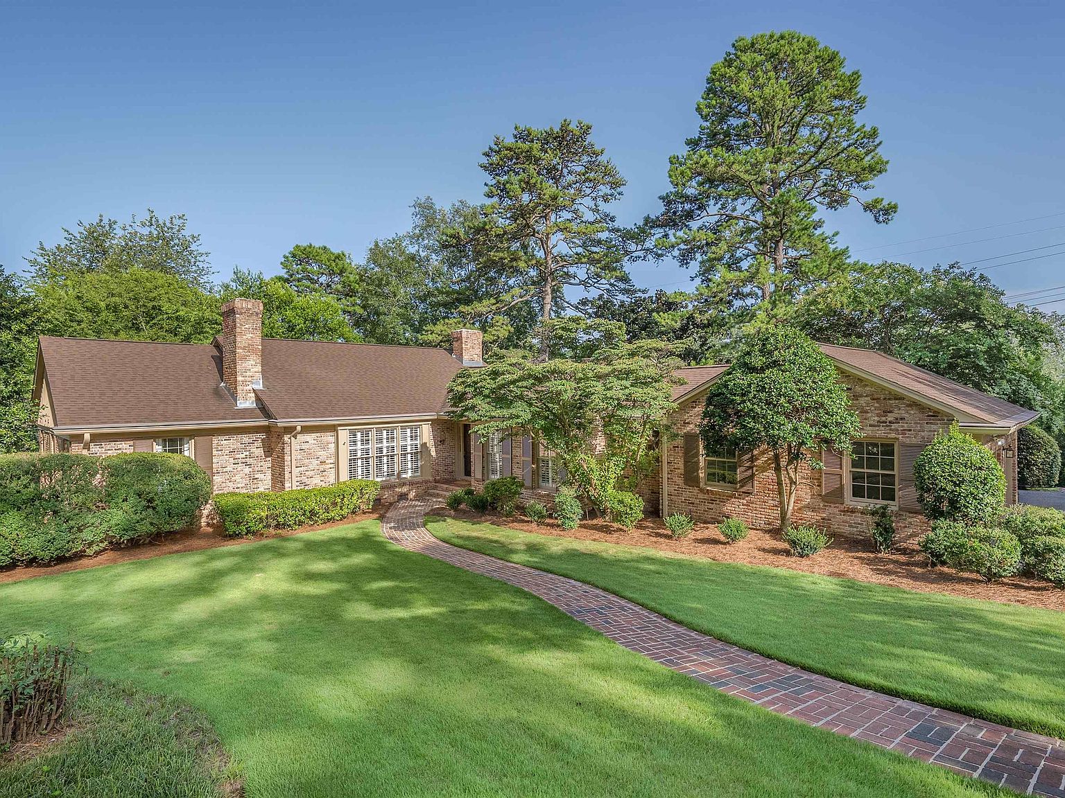3573 Spring Hill Rd, Mountain Brook, AL 35223 | Zillow