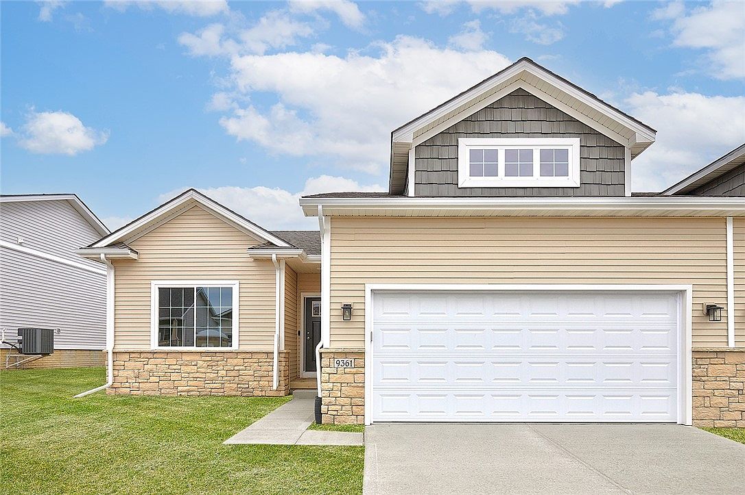 9361 Verdi Ln, West Des Moines, IA 50266 | Zillow