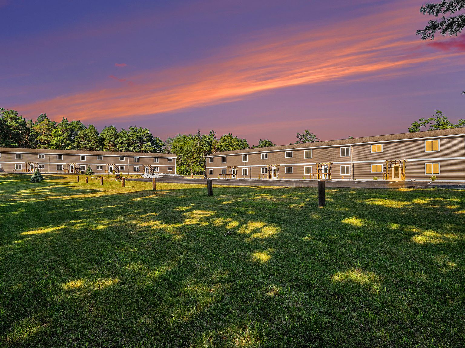 143 N Jebavy Dr #3B-1BA-900SQFT, Ludington, MI 49431 | Zillow