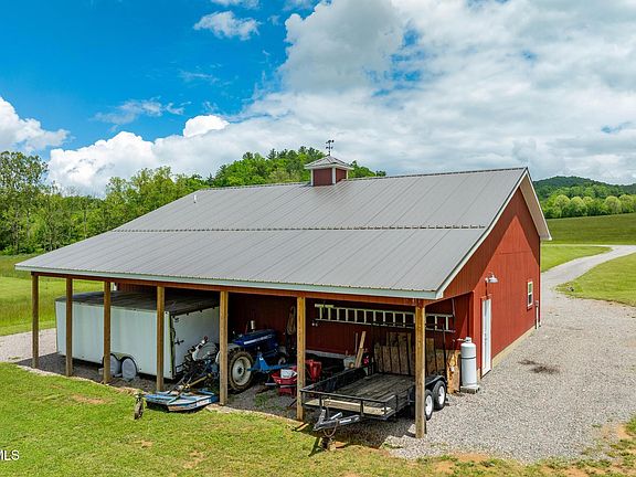 234 Old Dyer Farm Private Ln, Mountain City, TN 37683 | MLS #9980360 ...