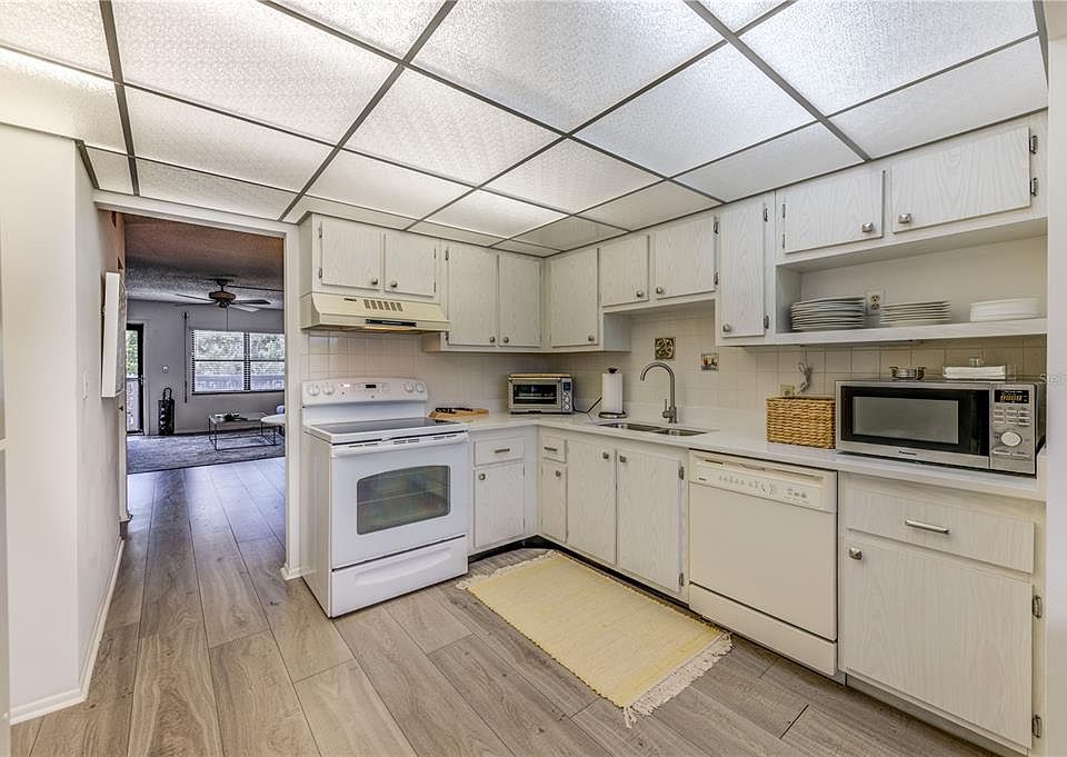 4920 Locust St NE Saint Petersburg, FL, 33703 - Apartments for Rent ...