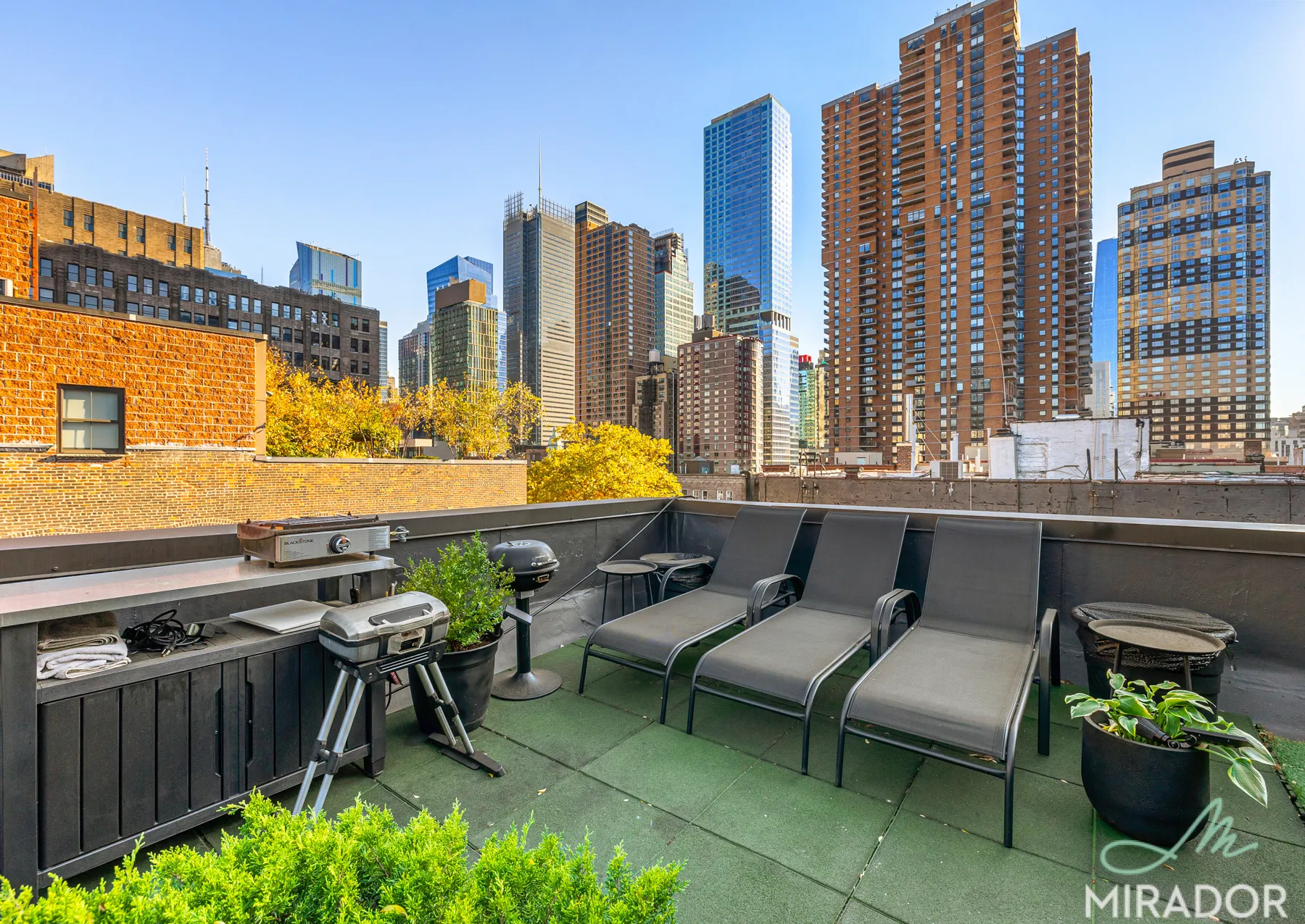 414 West 45th Street #4 in Hell's Kitchen, Manhattan | StreetEasy