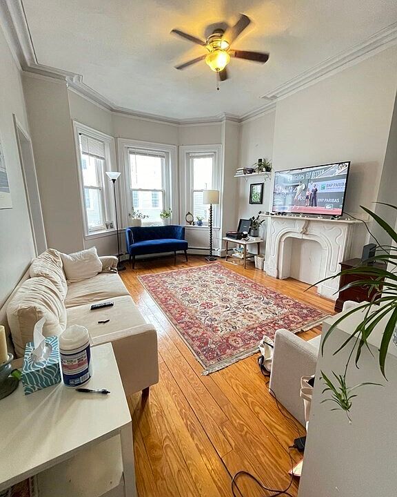 293 E St APT 2, South Boston, MA 02127 | Zillow