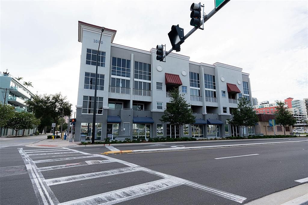 1002 Channelside Dr #2C, Tampa, FL 33602 | MLS #T3448005 | Zillow