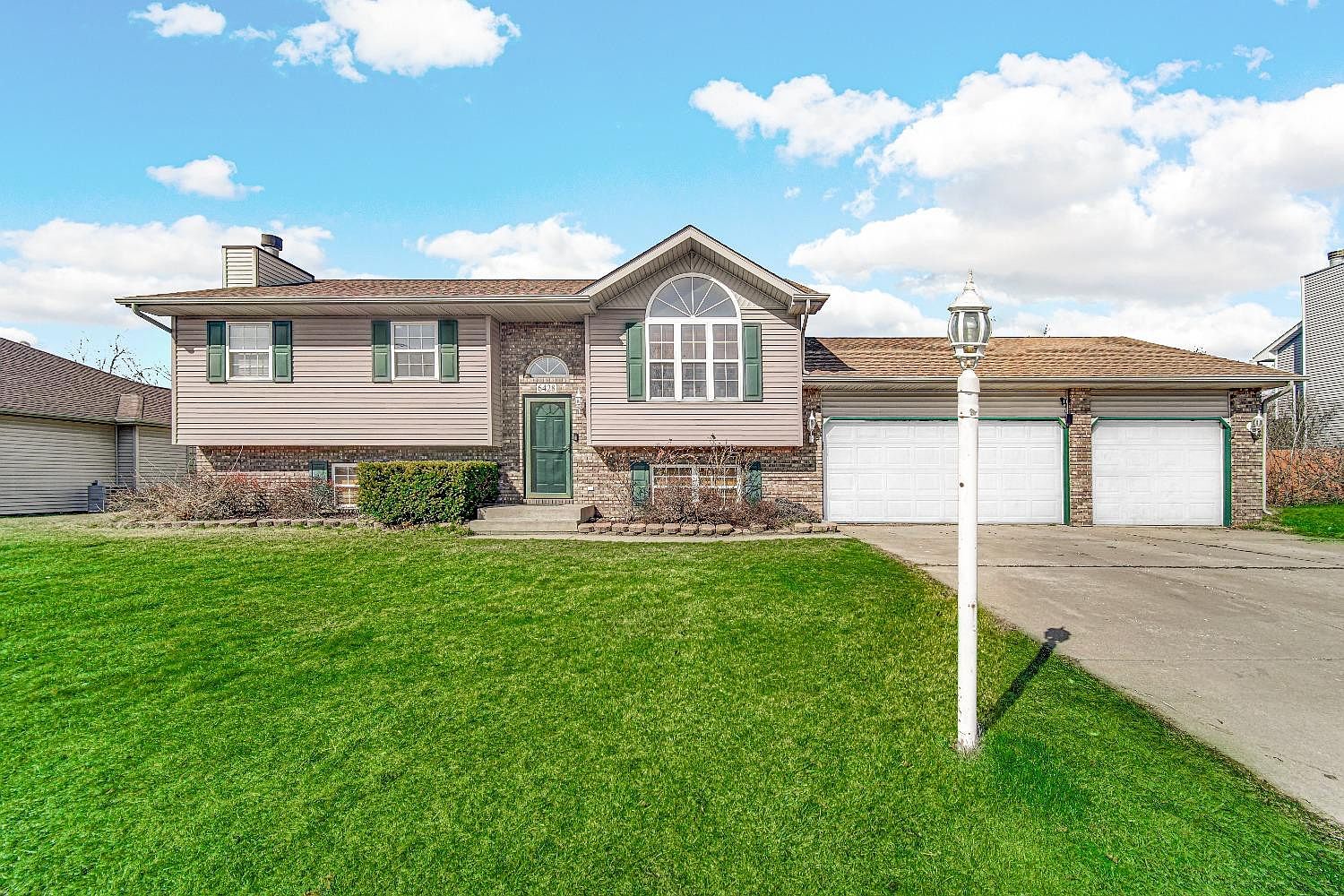 6428 Coronado Ave, Portage, IN 46368 | Zillow