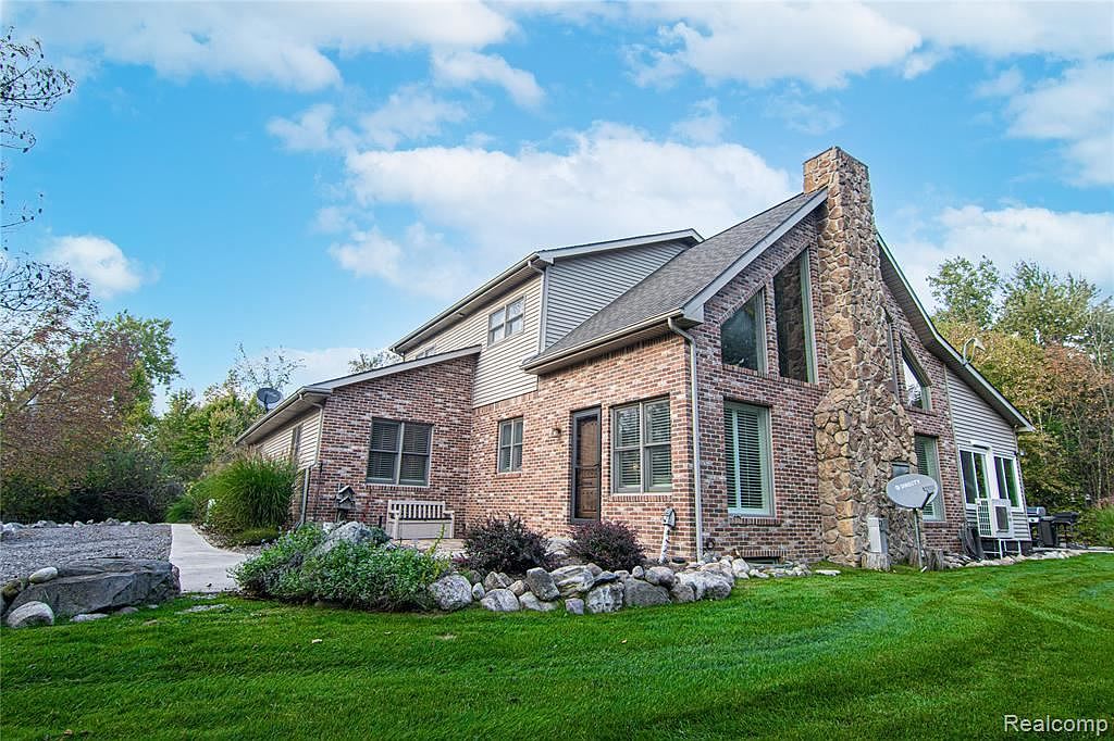 13392 N Belsay Rd, Millington, MI 48746 | Zillow