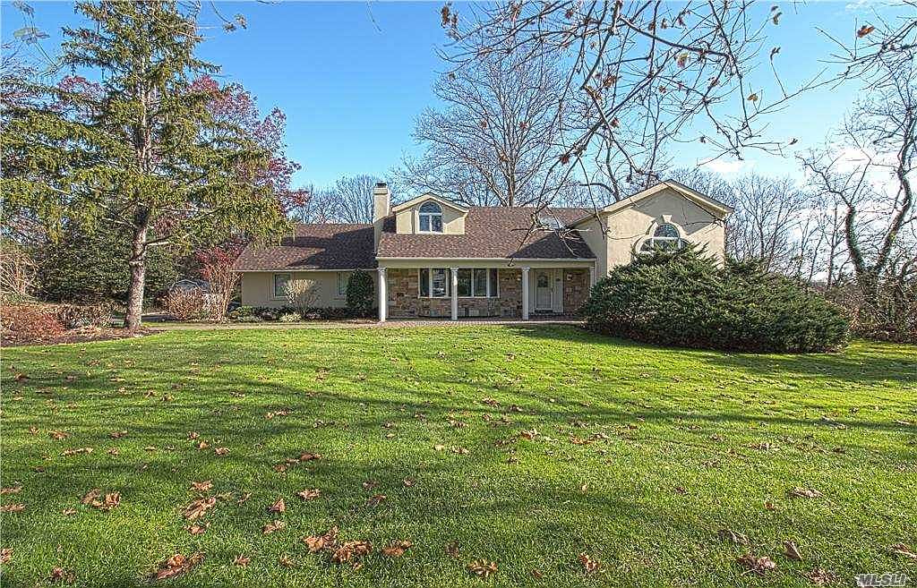 1 Truxton Rd, Dix Hills, NY 11746 | Zillow