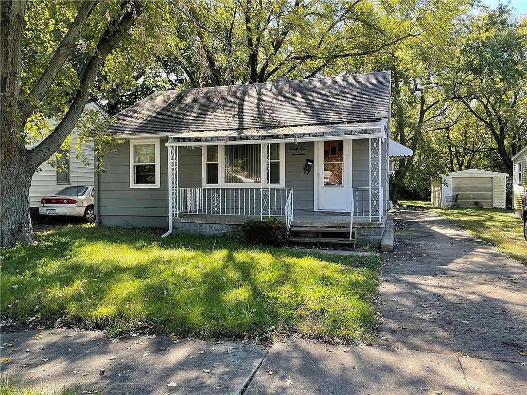 2317 E Prairie St, Decatur, IL 62521 | Zillow